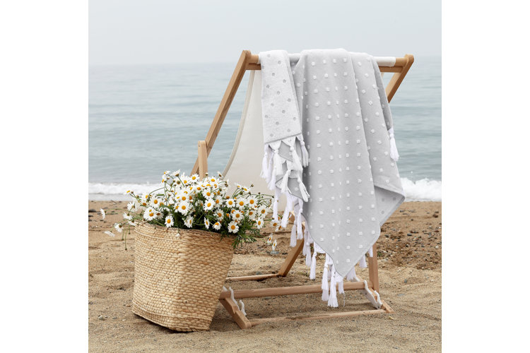 The Best Beach Towels for Every Adventure | Wayfair