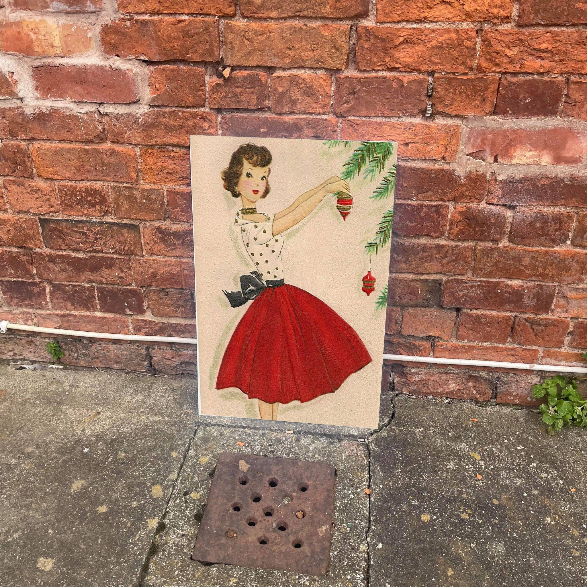 The Seasonal Aisle Pin up Girl Christmas Tree Decorating Wall Décor ...