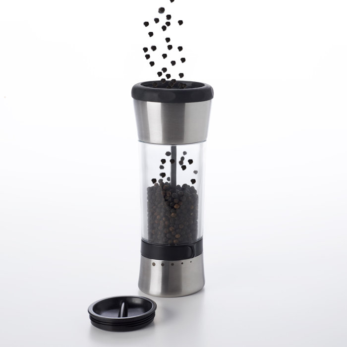 Oxo Good Grips Salt And Pepper Grinder Set at Elmer Holt blog