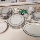 Lorren Home Trends Porcelain China Dinnerware Set - Service for 8 ...