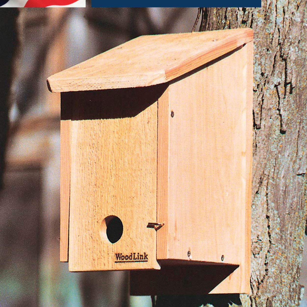 Panacea Products Woodlink Kiln-Dried Cedar Wood Birdhouse Winter ...