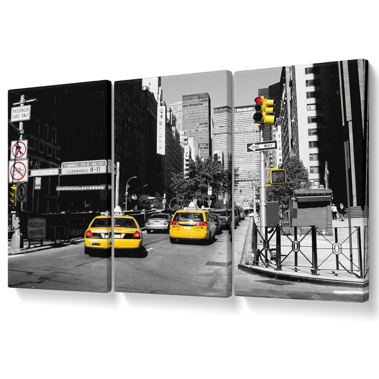Brayden Studio New York City Taxi Cab - 3 Piece Wrapped Canvas Graphic ...