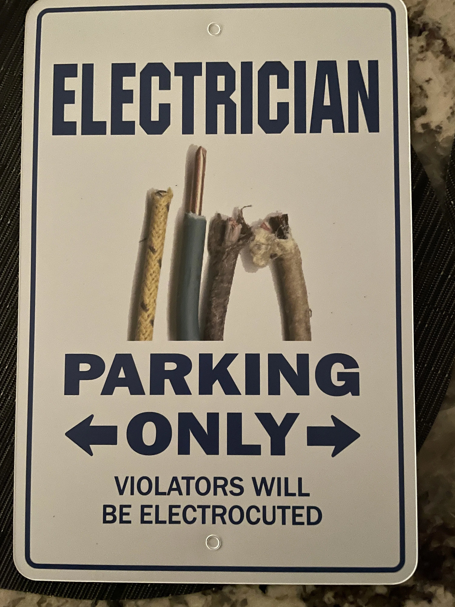 SignMission Electrician Novelty Sign Funny Home Decor Sign Wall Plaque ...