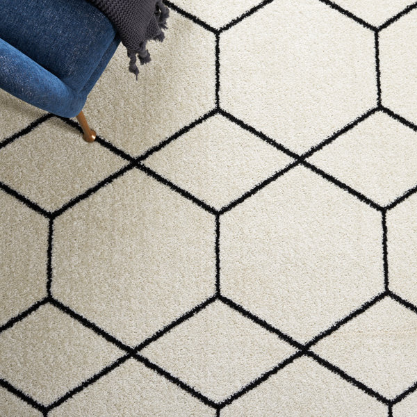 Wade Logan® Kasturi Ivory/Black Rug & Reviews | Wayfair