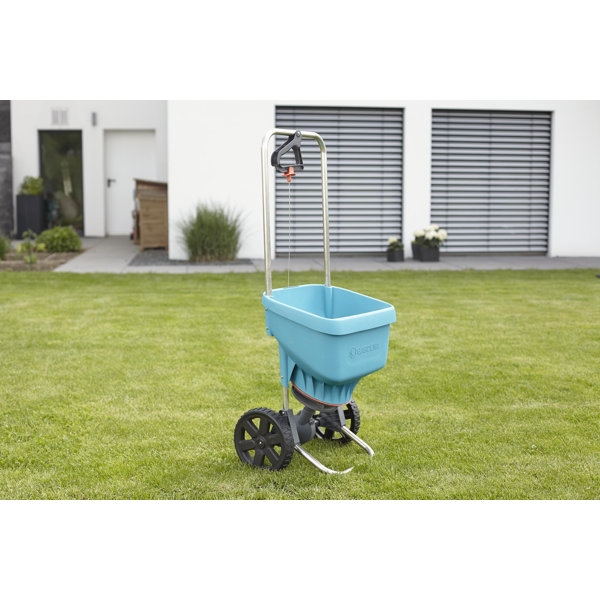 Spreader Xl Gardena at Georgia Farber blog