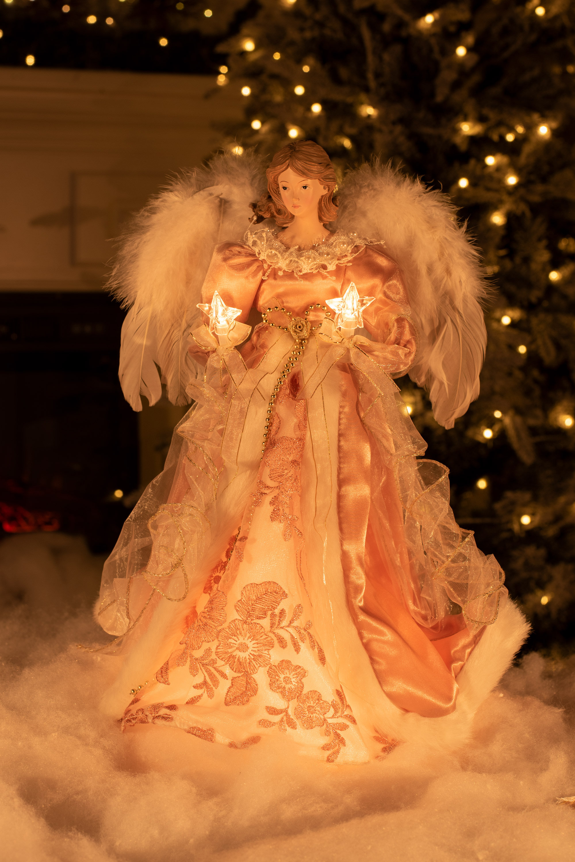 JJ's Holiday Gifts Ltd. 10 - Light Angels with Fluffy Wings Tree Topper ...