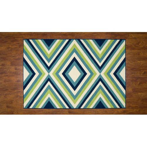 George Oliver Turnbow Geometric Indoor / Outdoor Area Rug in Green ...