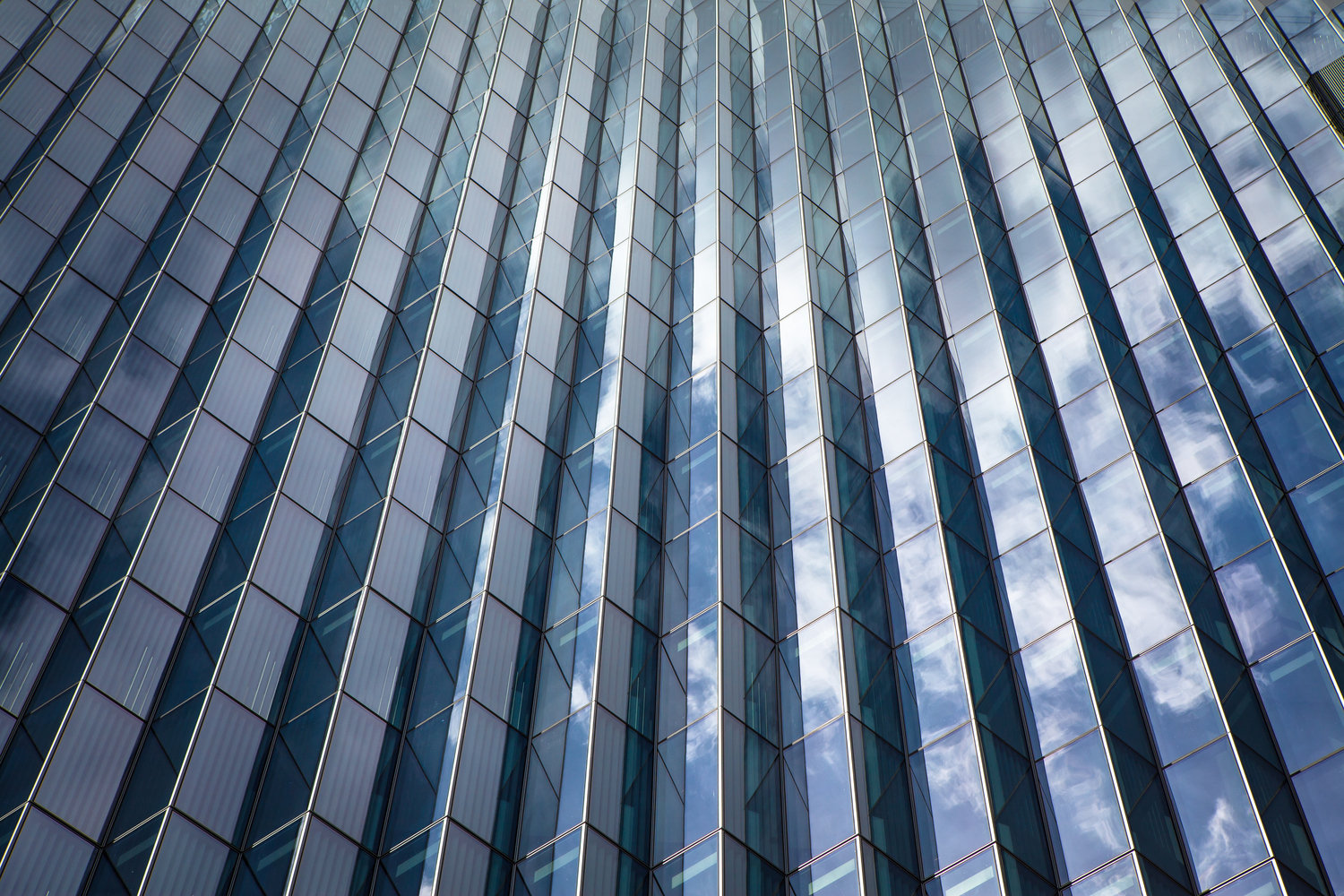 Hokku Designs Reflective Courthouse Building | Wayfair