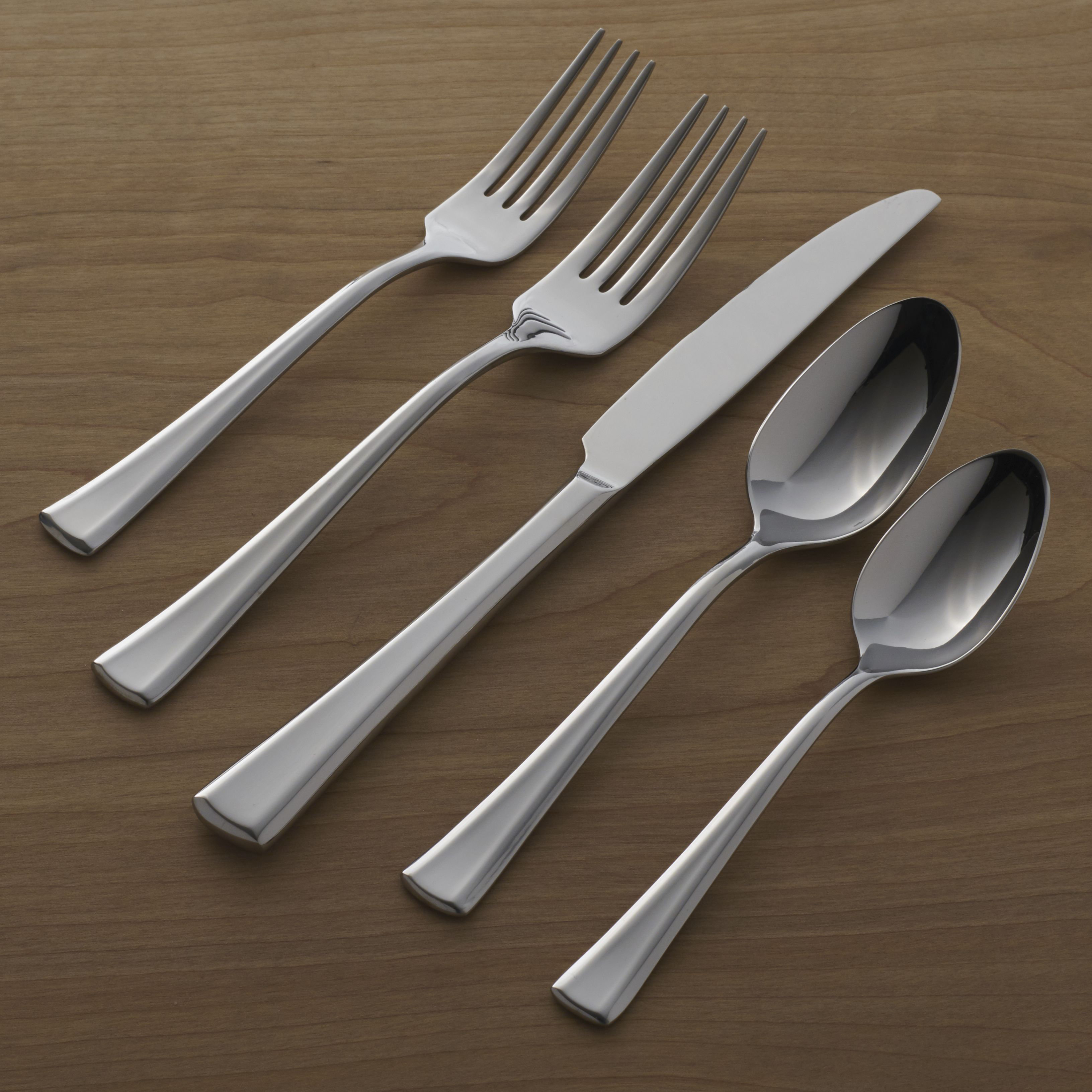 Oneida Noble 20 Piece Everyday Flatware Set | Wayfair