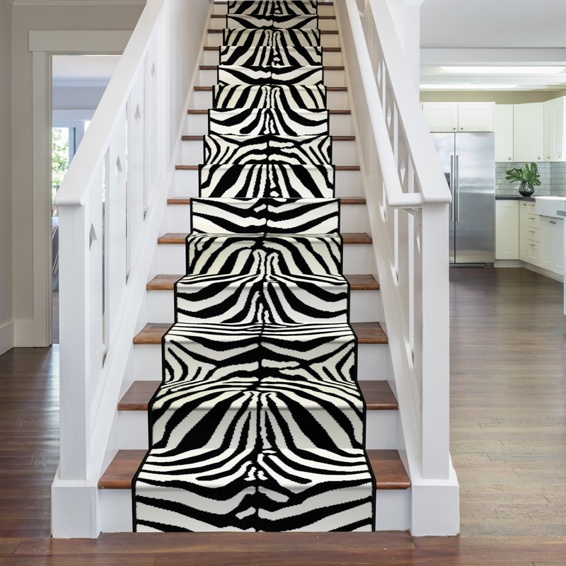 Bloomsbury Market Barbosa Twist Pile Black/Off-white Stair Runner ...