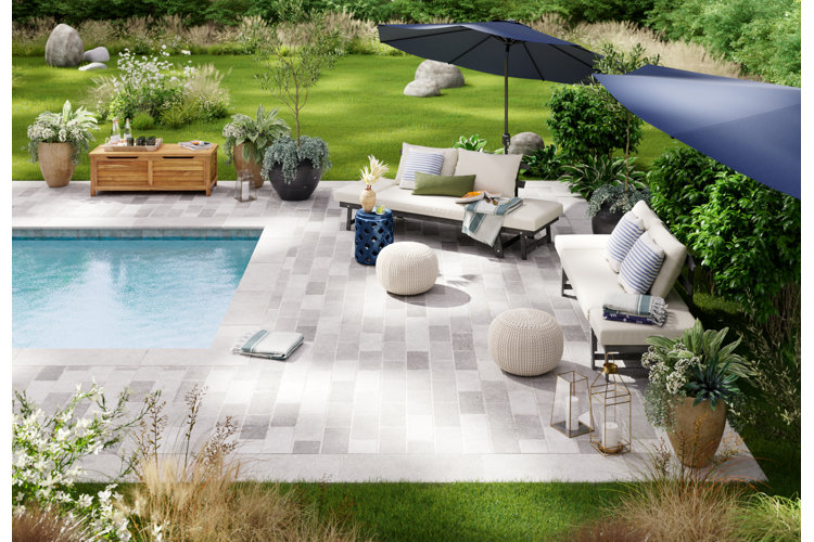 15 Pool Furniture Ideas to Upgrade Your Poolside Space | Wayfair