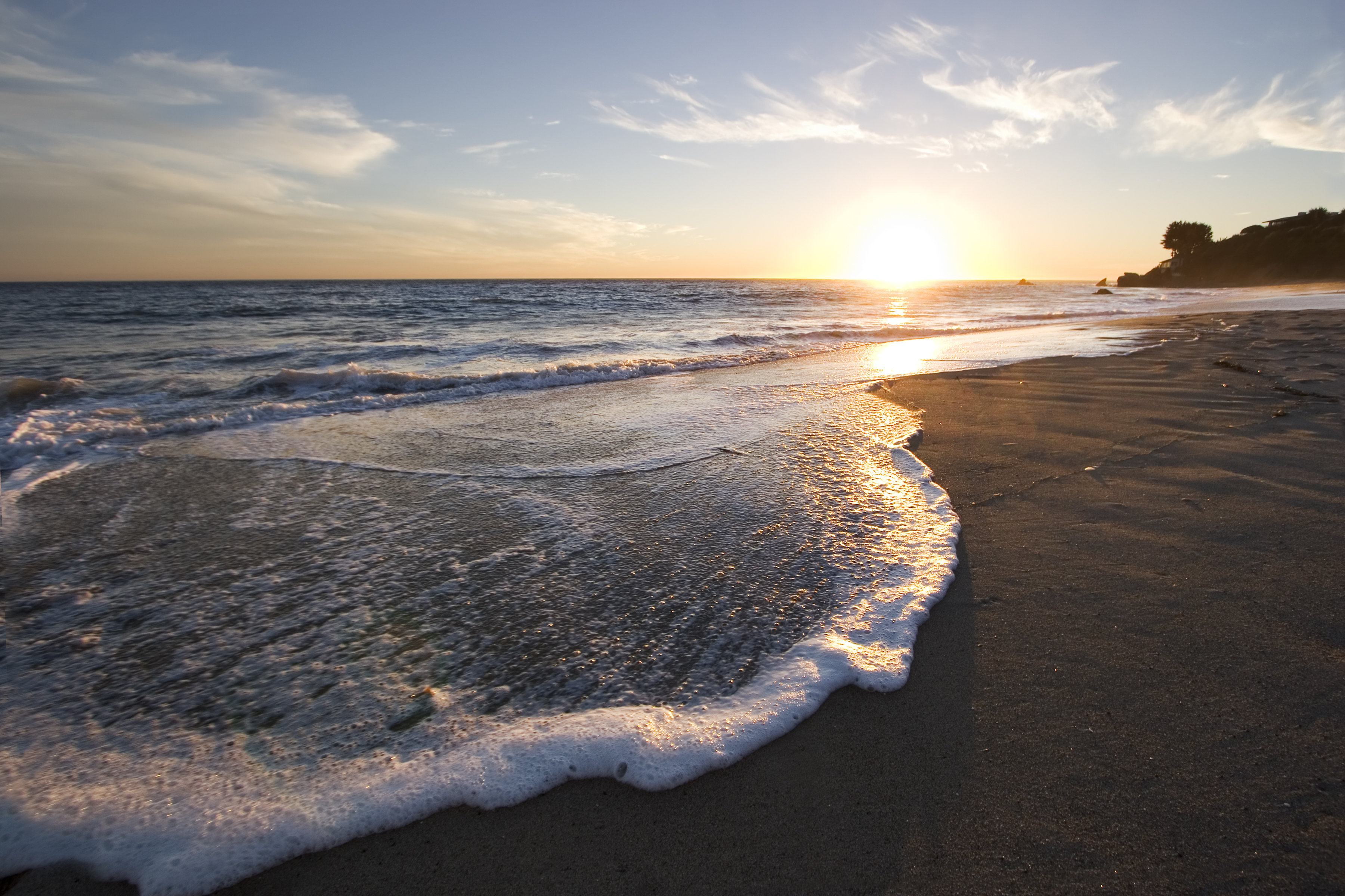 Highland Dunes Malibu Sunset On Canvas by Photo-Dave Photograph | Wayfair