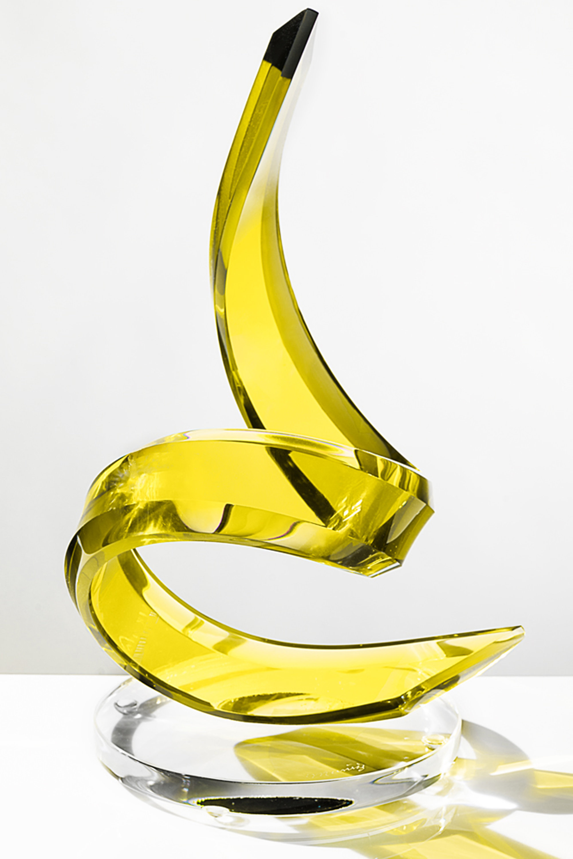 Orren Ellis Zameir Acrylic Sculpture & Reviews | Wayfair