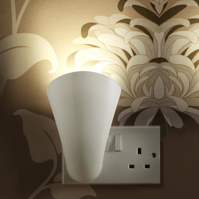 17 Stories Redeker Plastic Plug-in Wall Spotlight & Reviews | Wayfair.co.uk