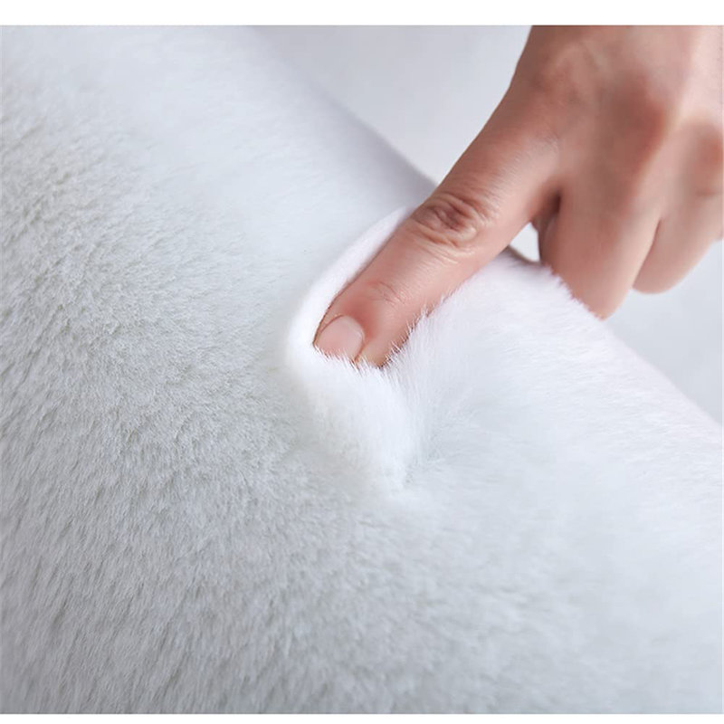 HERVEY White Faux Rabbit Fur Rug Luxury Soft Faux Fur Novelty Rug ...