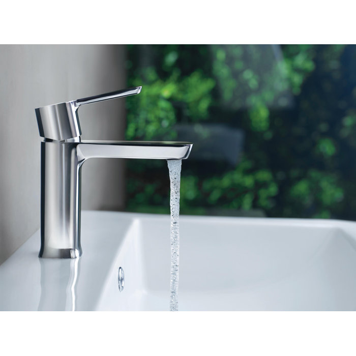 Delta Single Hole Faucet Single-handle Bathroom Faucet with Drain ...