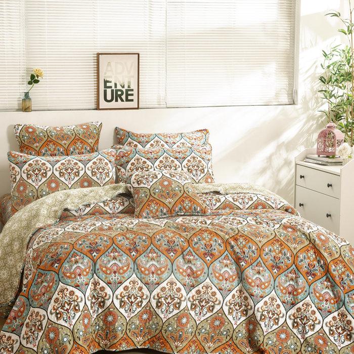 DaDa Bedding Bohemian Quilt Set & Reviews | Wayfair