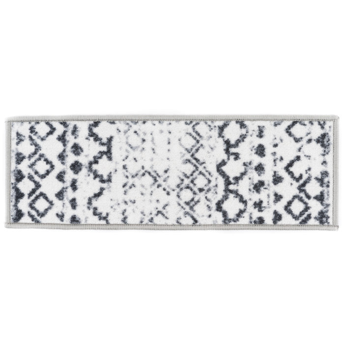Dakota Fields Distressed Geometric Non-Slip Cream Stair Tread & Reviews ...