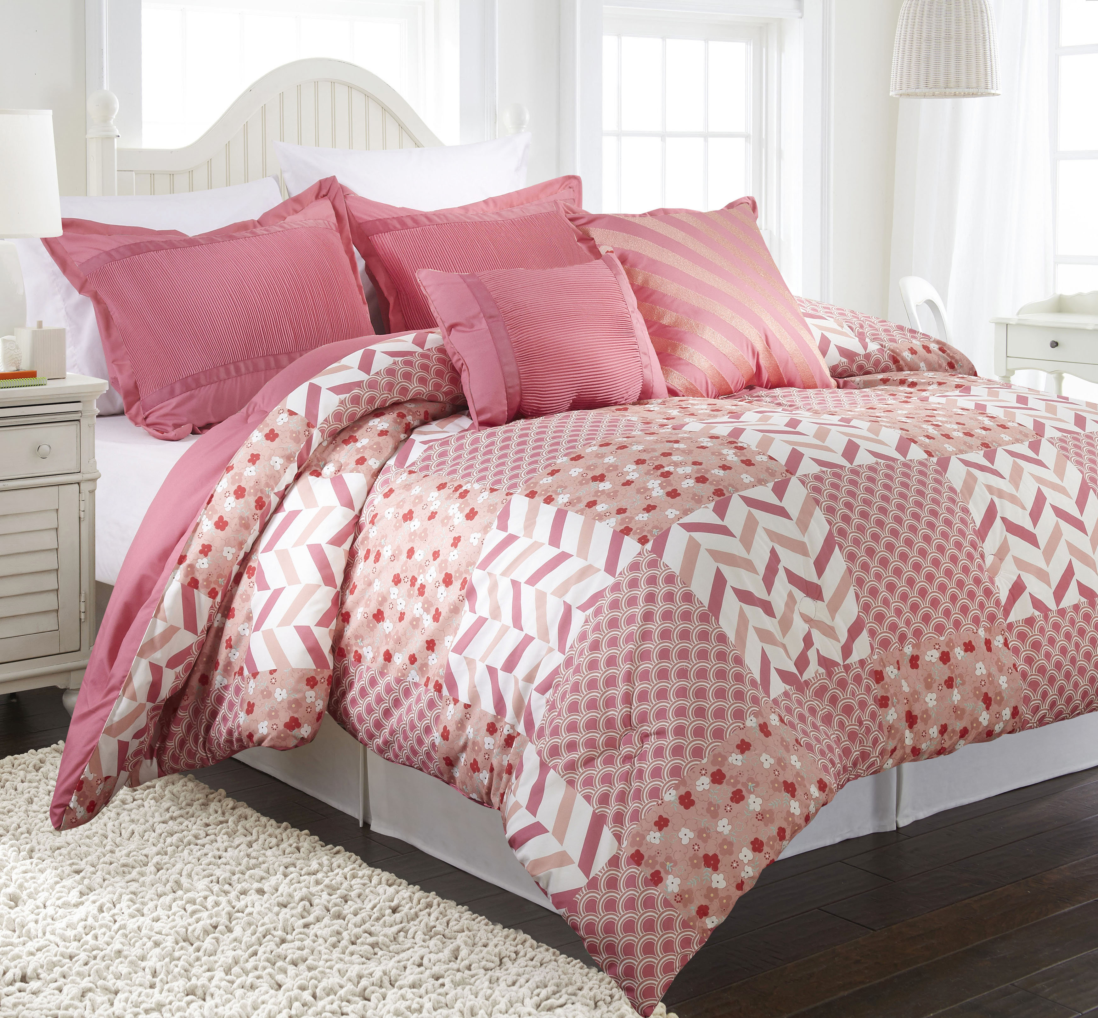 Nanshing America, Inc Comforter Set & Reviews | Wayfair