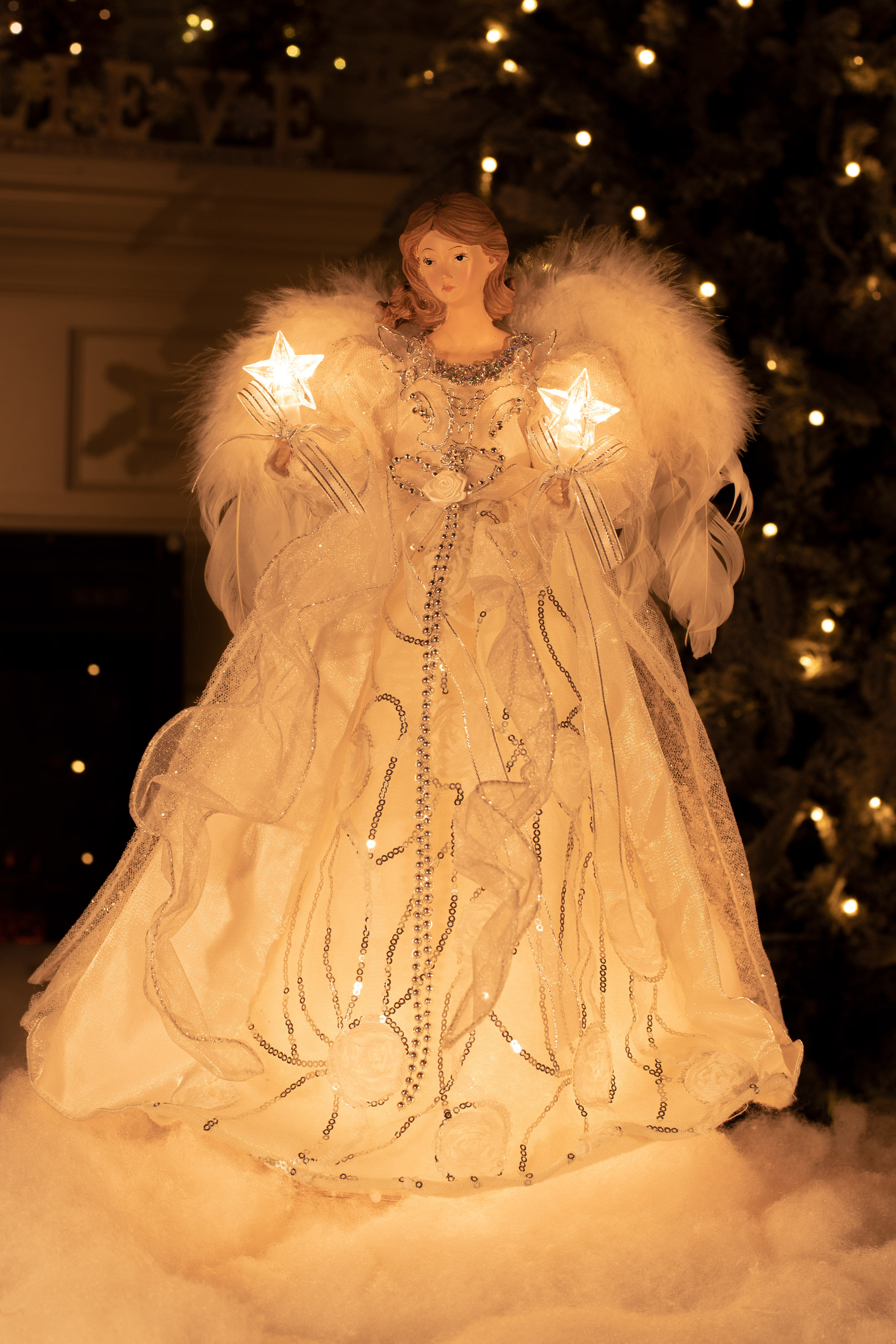 JJ's Holiday Gifts Ltd. 10 - Light Angels Tree Topper & Reviews | Wayfair