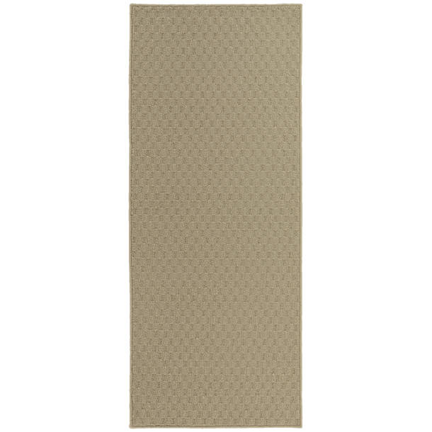 Ebern Designs Lomax Performance Chilli Red Rug & Reviews | Wayfair