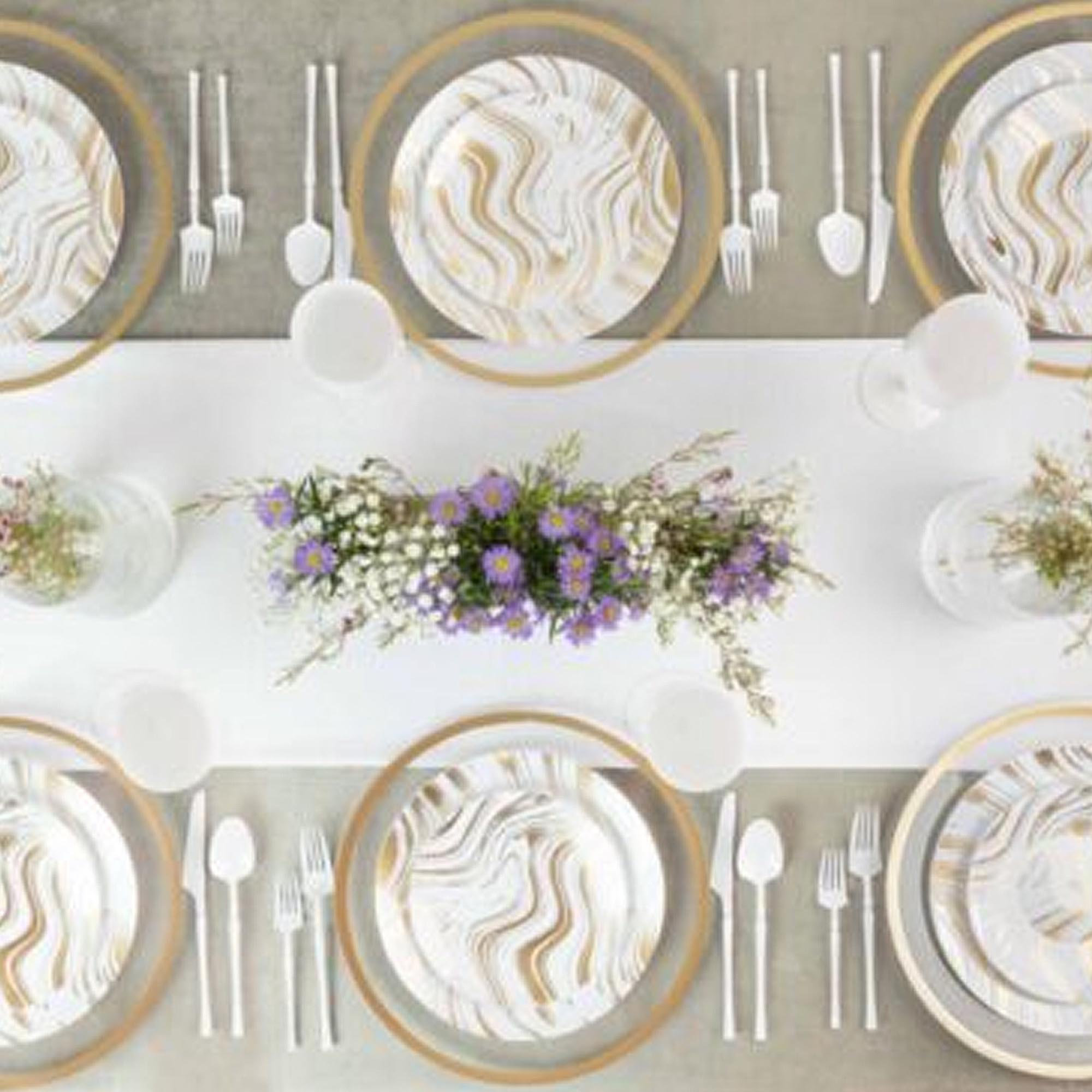 EcoQuality 10 inch Round White Plastic Plates with Gold Curve Design 60 ...