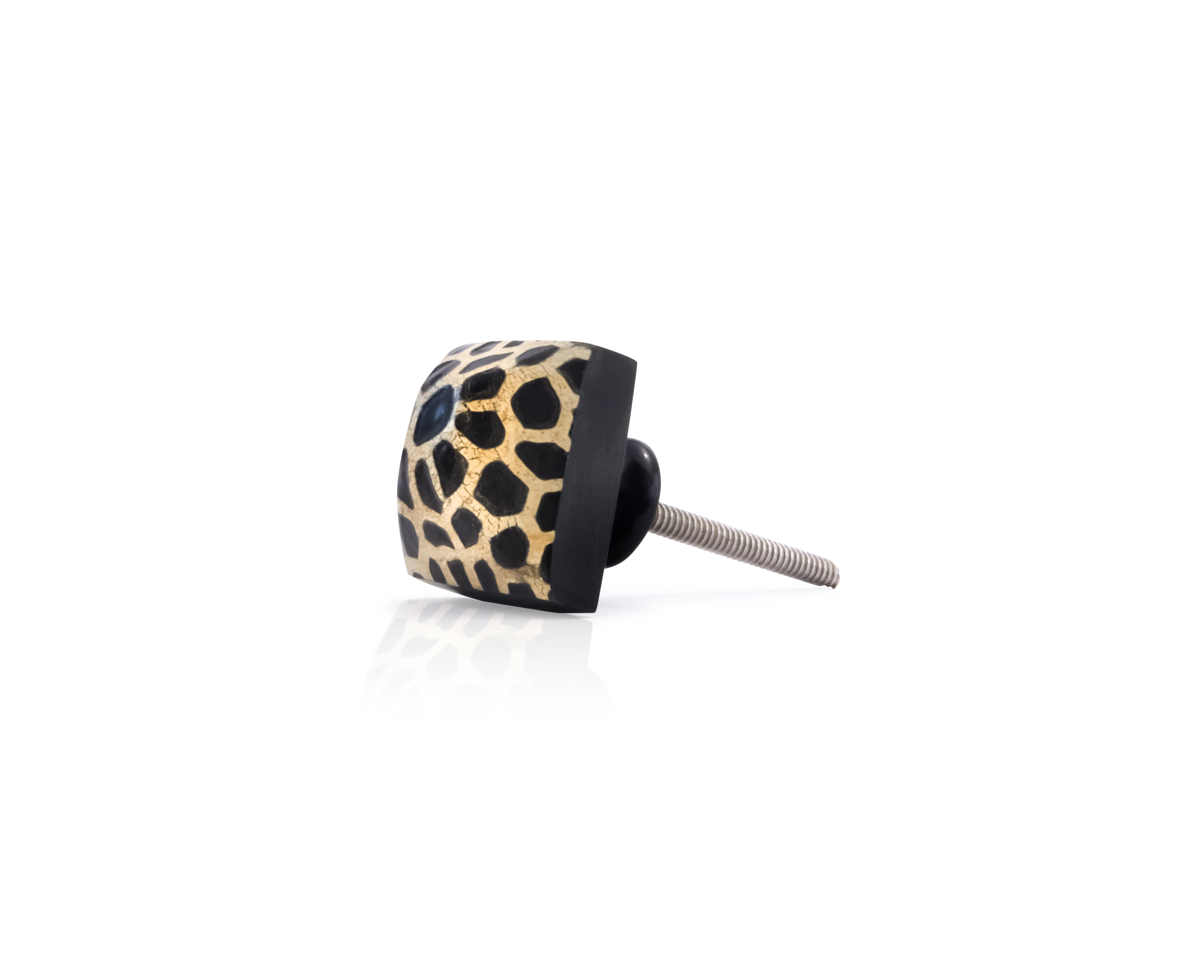 MascotHardware Stone Pattern Pyramid 1-3/8 in. Black on Distressed ...