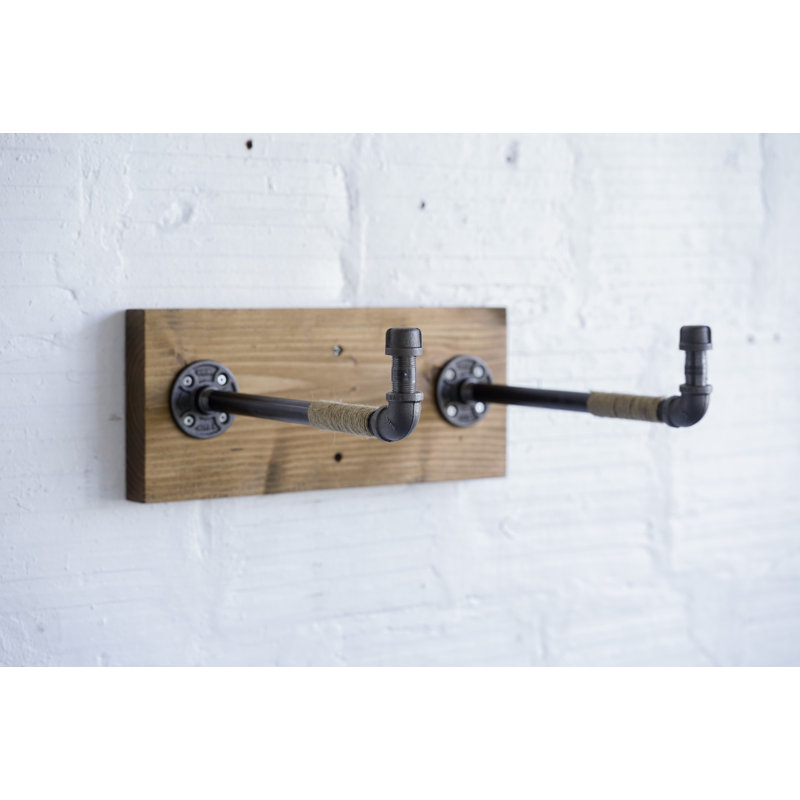 TheIronRootsDesigns Industrial Pipe Wall Mounted Bike Rack & Reviews ...