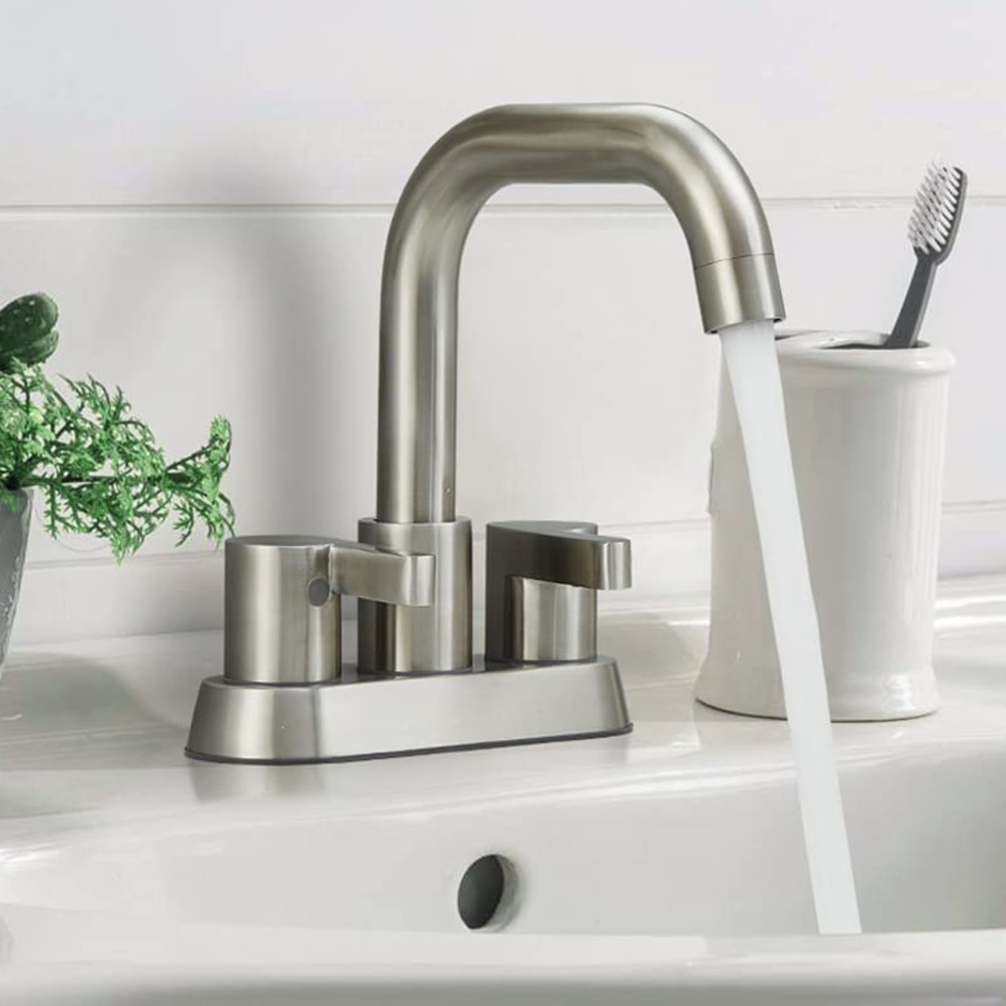 AWZTOO Centerset Faucet 2-handle Bathroom Faucet with Drain Assembly ...