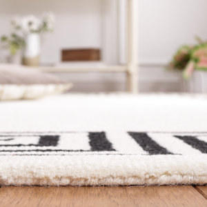 Willa Arlo Interiors Wommack Handmade Hand Tufted Ivory / Black Rug ...