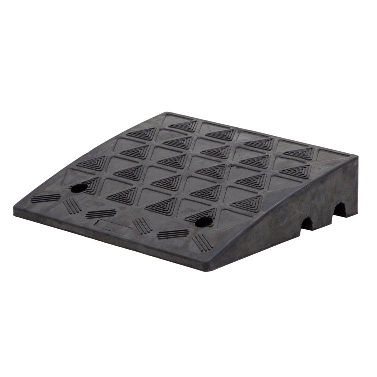 Guardian Heavy Duty 40000 lb Rubber Curb Ramp for Material Handling ...