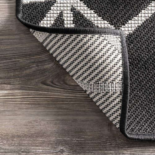 Mercury Row® Bellino Geometric Machine Woven / Power Loomed Black ...