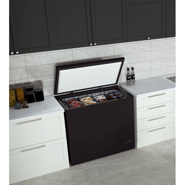 Perlick 4.8 Cubic Feet cu. ft. Frost-Free Upright Freezer with ...