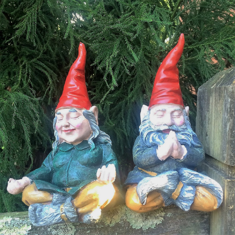 HomeStyles Old World Gnomes Meditating ZEN "Zelda" and "Mordecai" Gnome ...