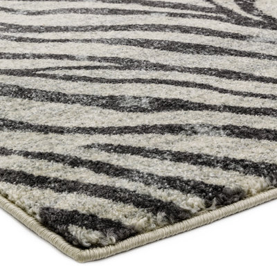 Etta Avenue Boston Zebra Tufted Grey/Black Rug & Reviews | Wayfair.co.uk