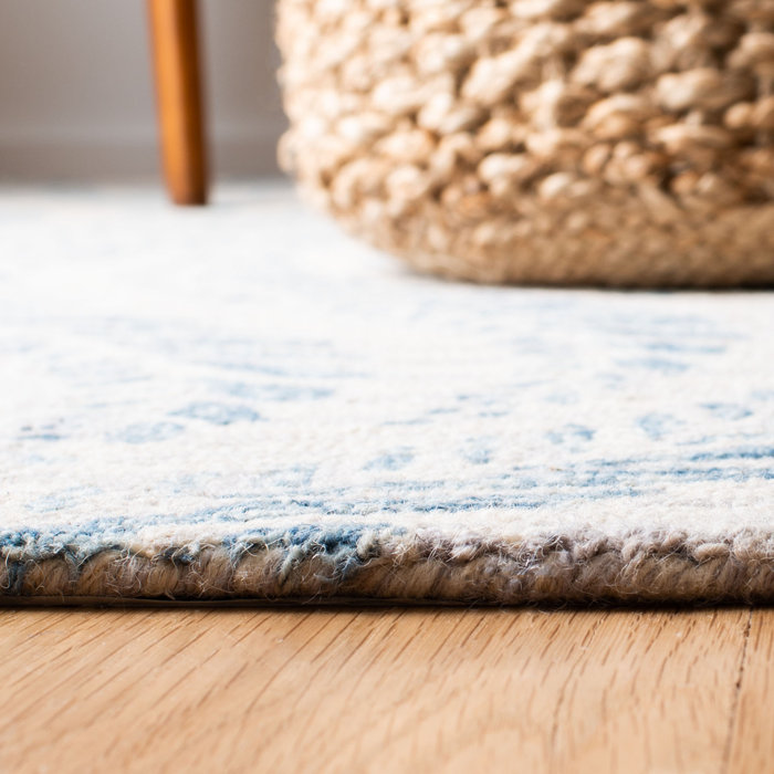 Sand & Stable Ryleigh Handmade Hand Tufted Ivory/Blue Rug & Reviews ...