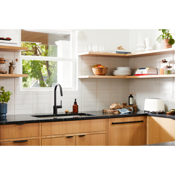 Moen Align MotionSense Wave Single Handle Pulldown Kitchen Faucet with ...