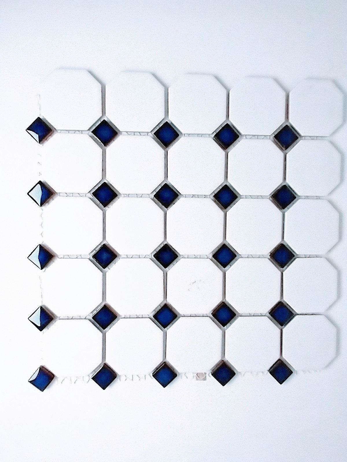TENEDOS Octagon White/Cobalt Blue Dots Matte Porcelain Mosaic Wall ...