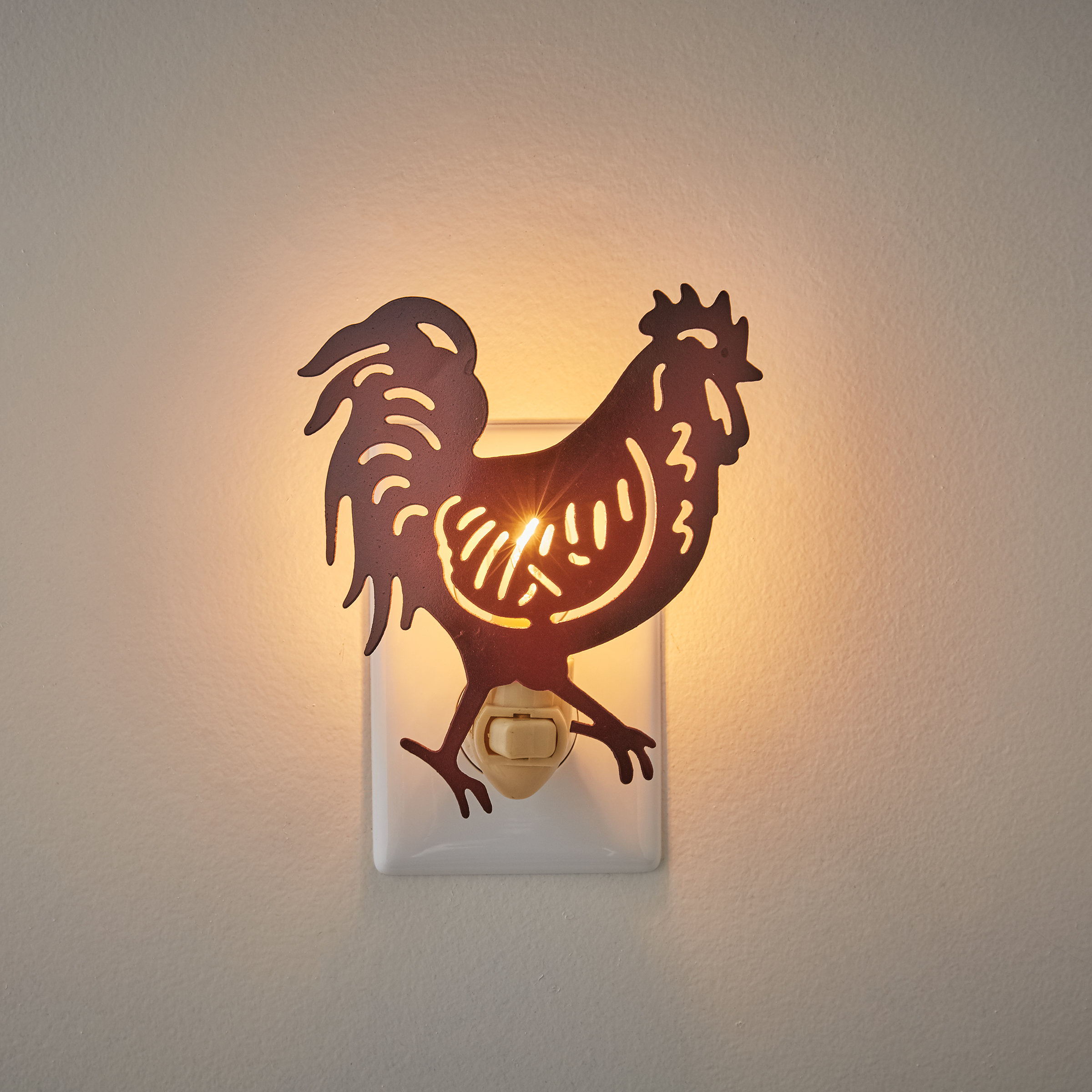 ParkDesignsSplitP Rooster Night Light | Wayfair