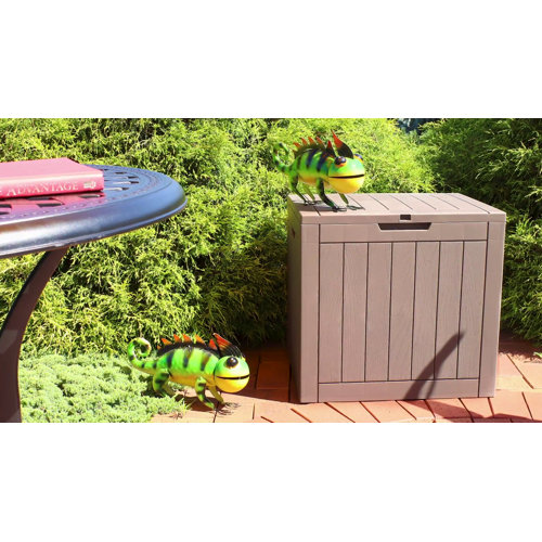 Bayou Breeze Tefft and Greg Chameleon Statue | Wayfair