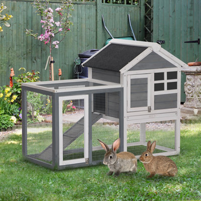 Tucker Murphy Pet™ Aayush Weather Resistant Rabbit Portable Hutch with ...