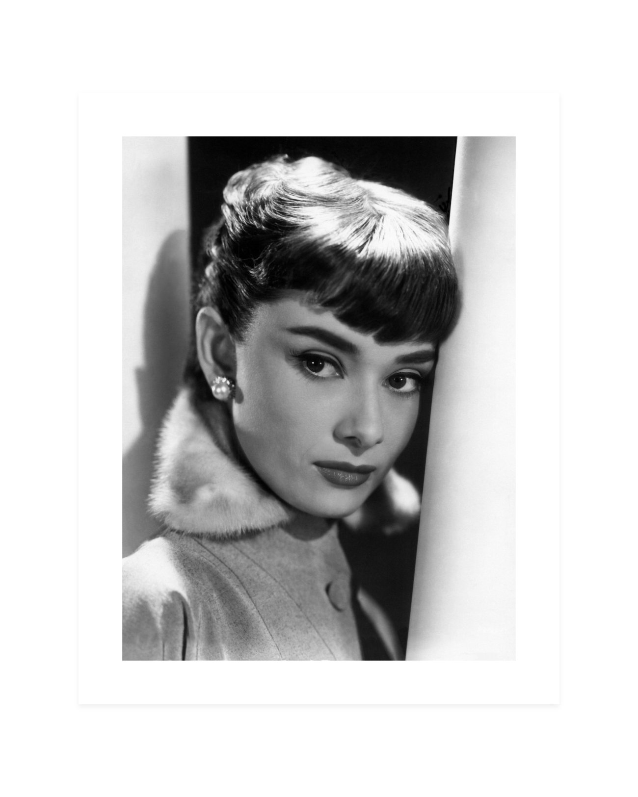 Globe Photos Entertainment Audrey Hepburn Roman Holiday - Unframed ...