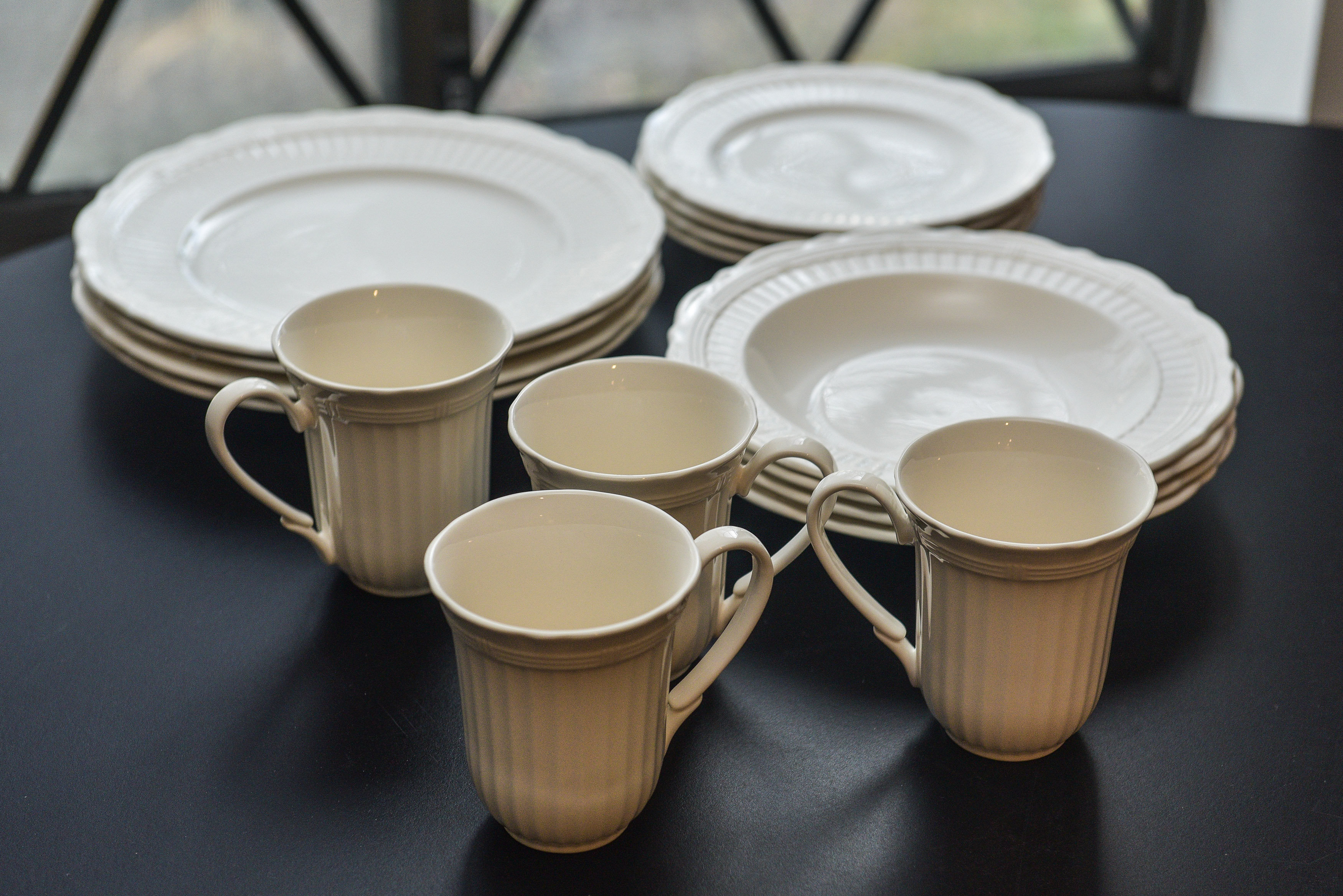 Red Vanilla Tuscan Villa Stoneware Dinnerware - Set of 16 & Reviews ...