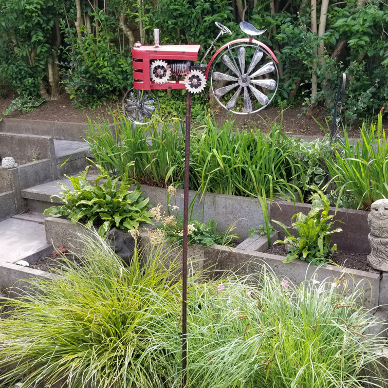 Dakota Fields Nanaimon Tractor Garden Stake | Wayfair.co.uk