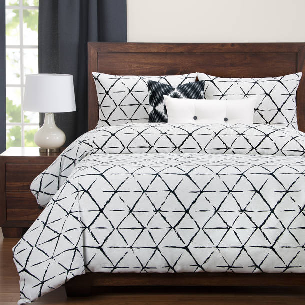 Ebern Designs Perlis Peel & Stick Abstract Wallpaper & Reviews | Wayfair