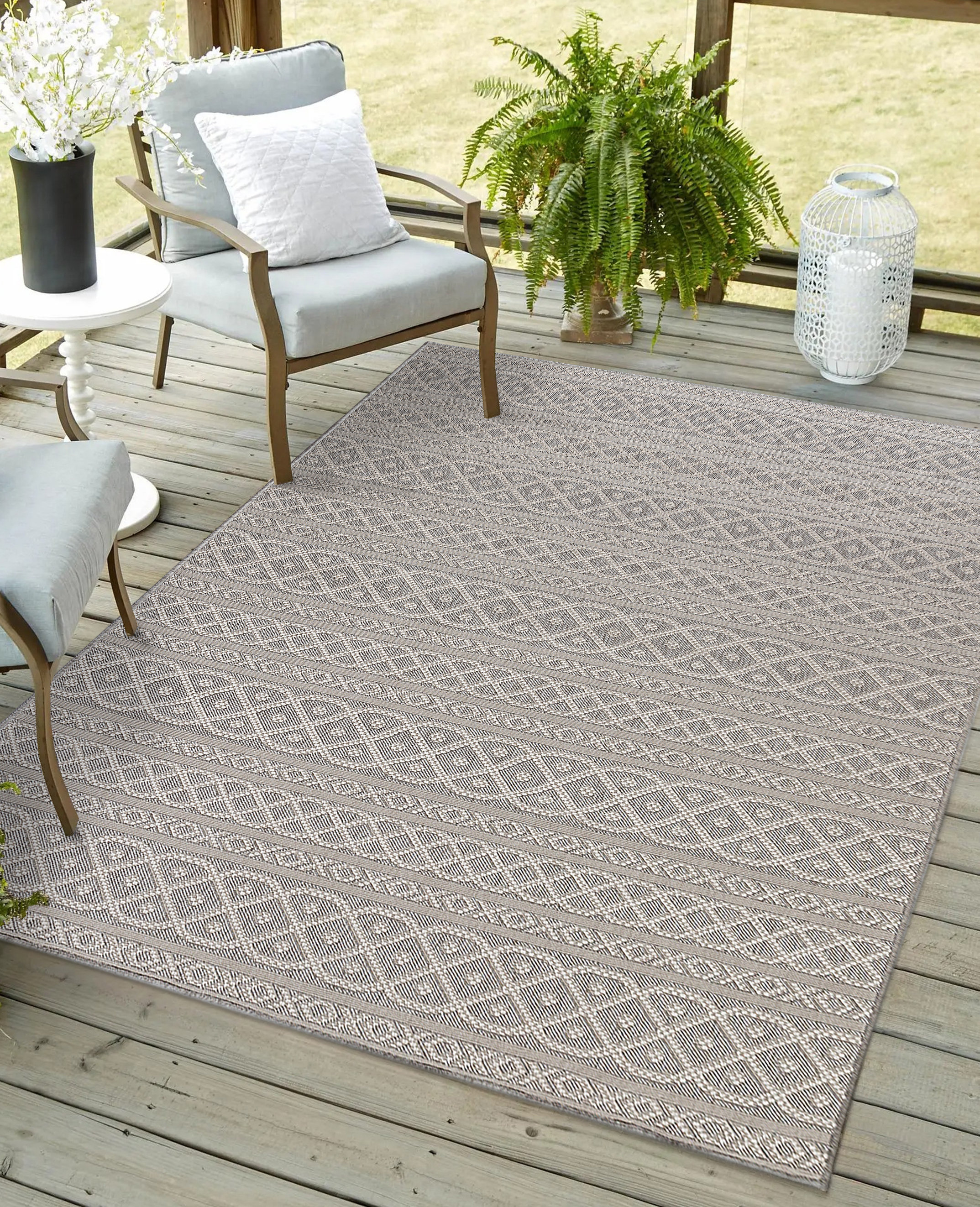Sol 72 Outdoor™ Navarra Gray Indoor/Outdoor Rug & Reviews | Wayfair