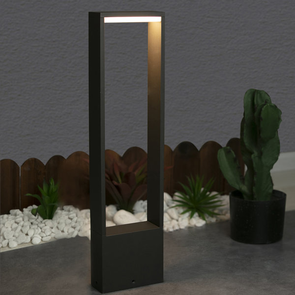 inowel Light Outdoor Pathway LED Lights Modern European Design Garden ...