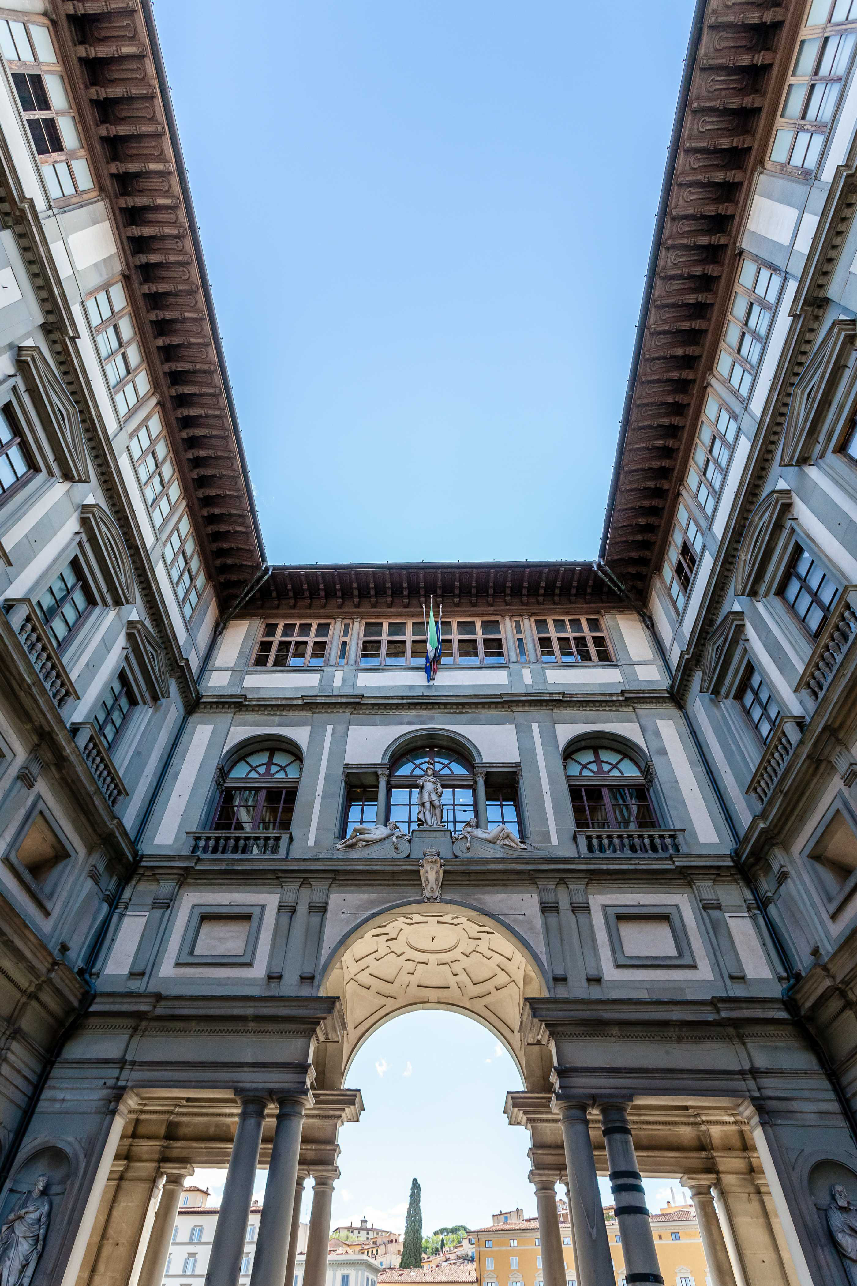 Ebern Designs Square Of The Uffizi, Florence On Canvas by ...