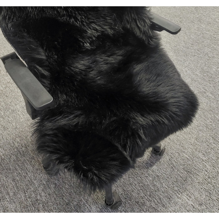 Everly Quinn Faux Fur Black Rug & Reviews | Wayfair