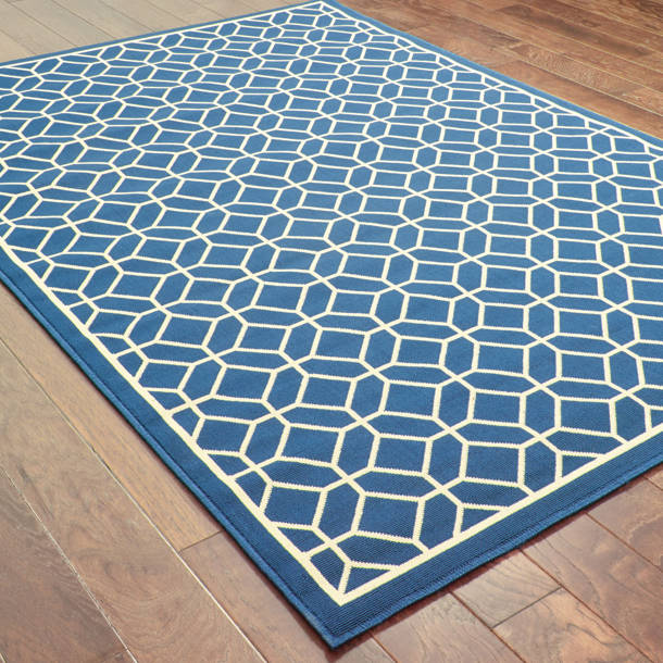George Oliver Petya Pea Green/ Ivory Indoor/Outdoor Rug & Reviews | Wayfair